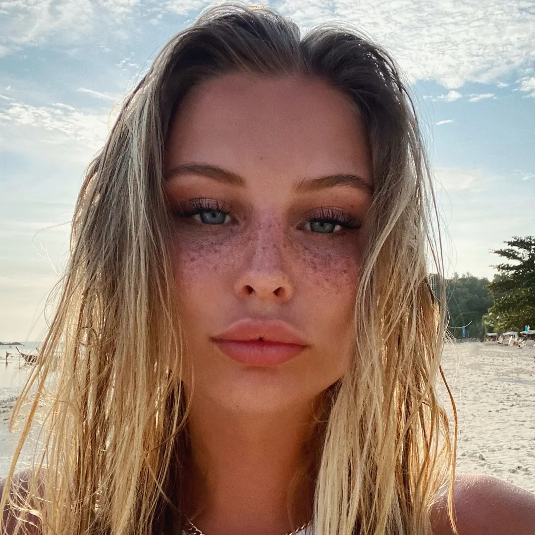 Amanda Strand - @amandastrands TikTok Analytics | Profile, videos & hashtags | Exolyt