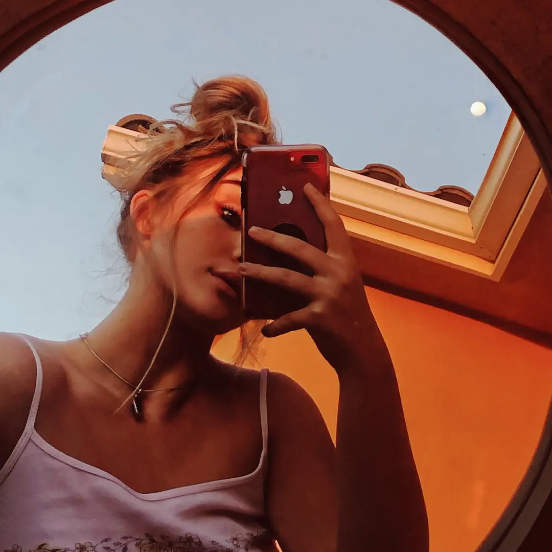 this song is all over my fyp so i had to make a dance to it hehe! Hope ...