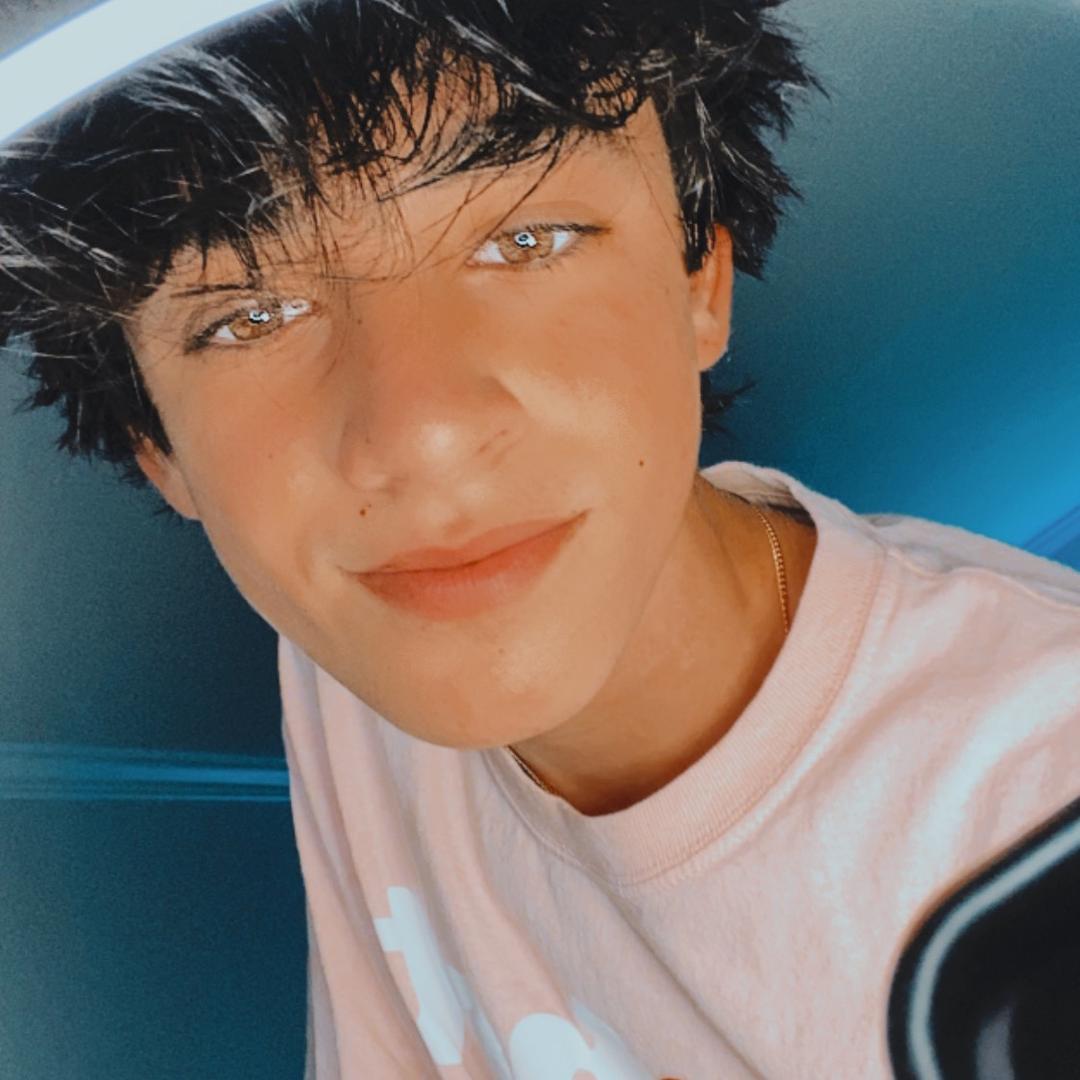 tylerrkic - @tylerrkiccTikTok Аналитика | Профиль, видео, хэштеги | Exolyt