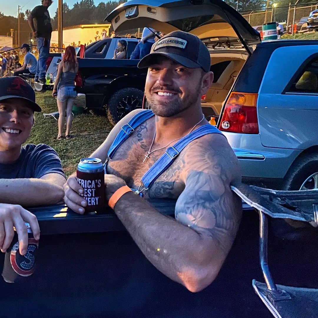 Kyle Cain - @thekylecain TikTok Analytics | Profile, videos & hashtags ...