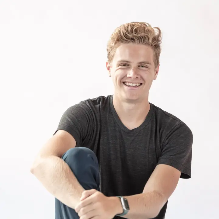 Drake Moschkau- @drakemoschkau TikTok 分析|プロフィール、動画、ハッシュタグ | Exolyt